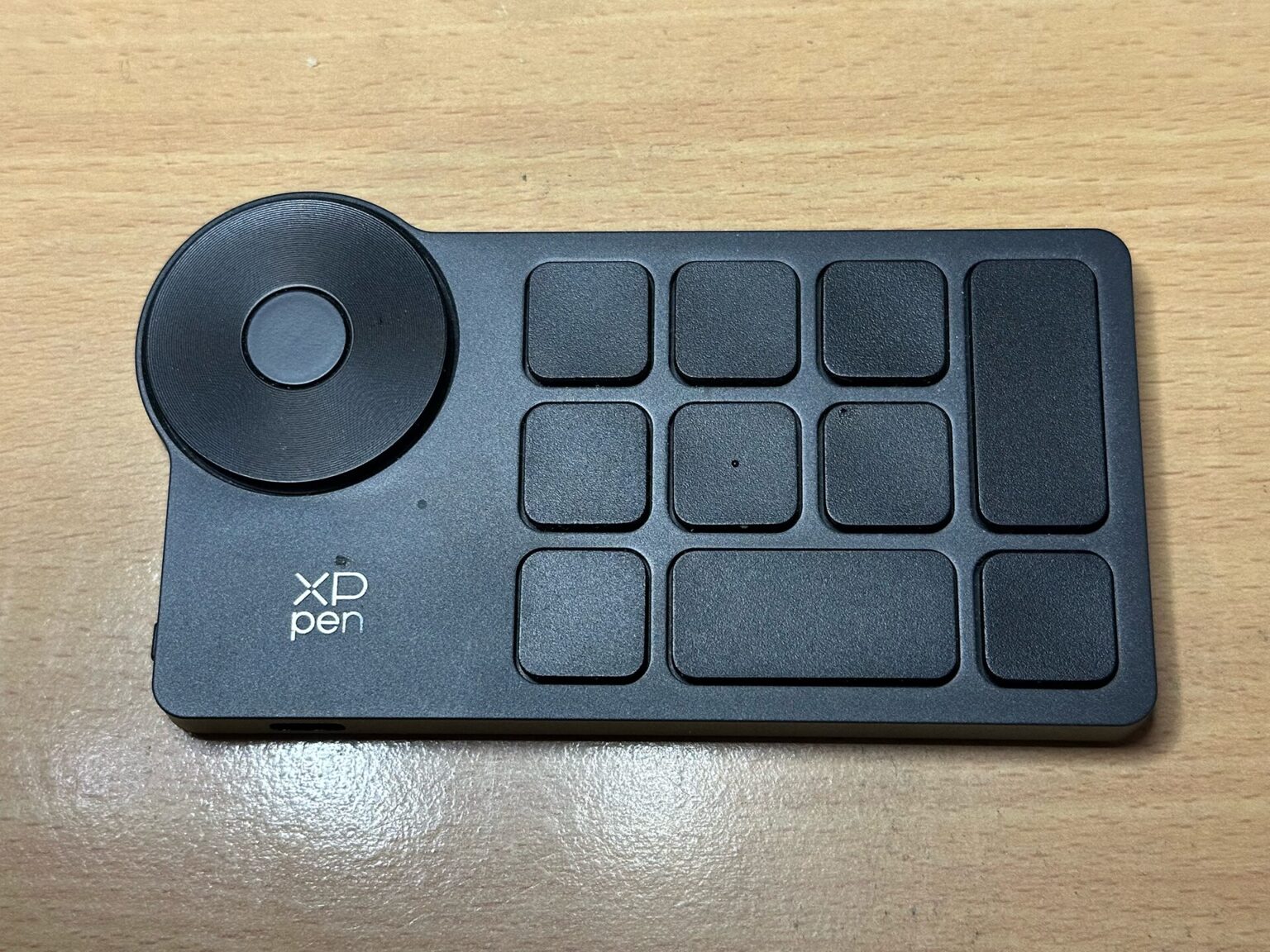 【レビュー】XPPen ACK05：コスパ抜群の左手デバイスをしっかり使って徹底解説